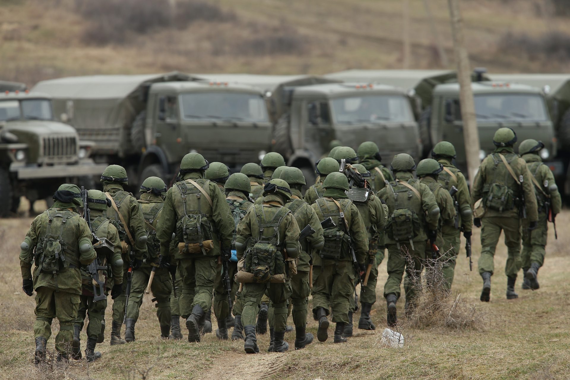 Russia turns to a century-old tactic to protect its vehicles