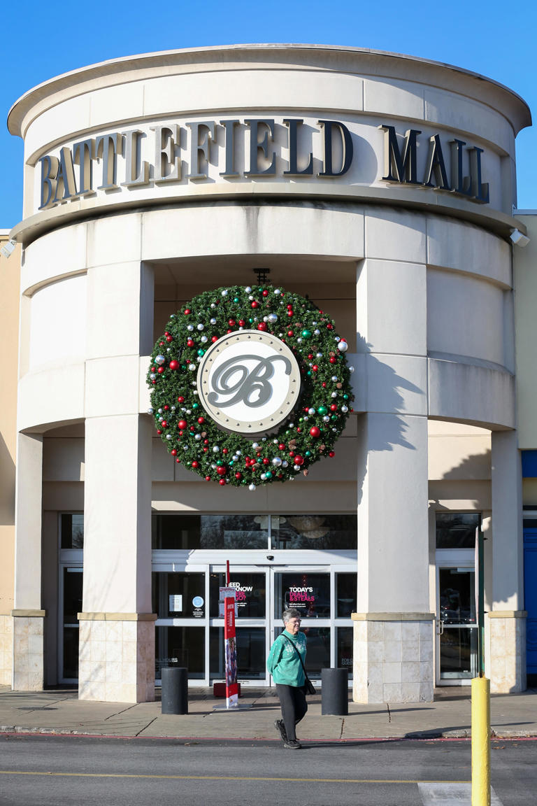 New stores, restaurant at Battlefield Mall offer more options for ...