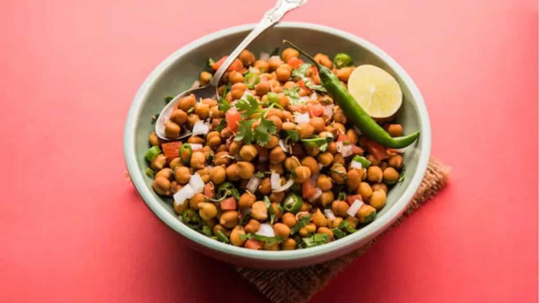 Struggling With PCOS? Try These Low-Fat High-Protein Veg Dishes