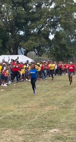 Shelly-Ann Fraser-Pryce turns up and shows no mercy to other parents at ...