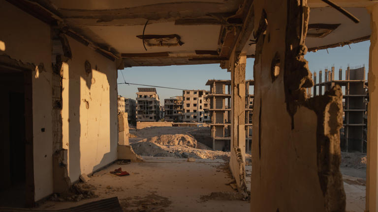 "Hier zijn dingen gebeurd die je niemand kan uitleggen": terug naar ...