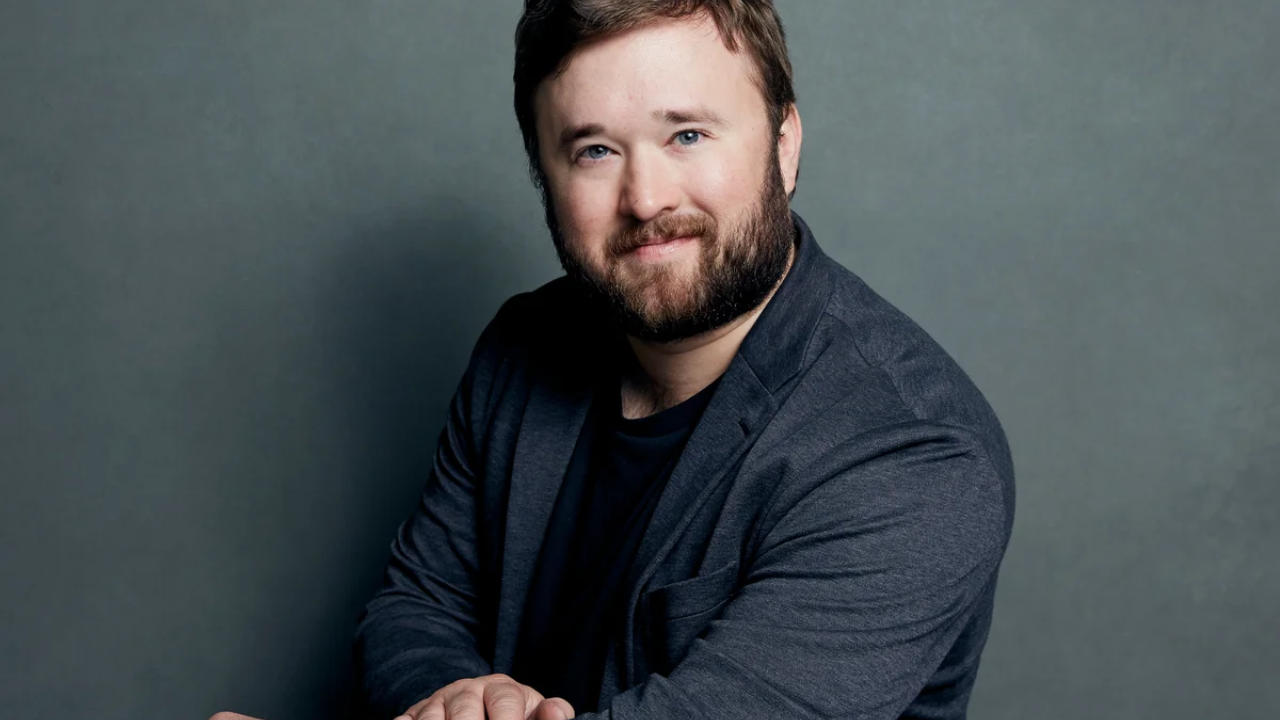 Haley Joel Osment arrested for alleged public intoxication and drug ...