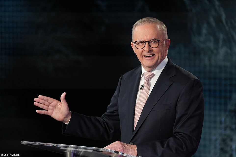 Scientists find strongest evidence of life beyond Earth