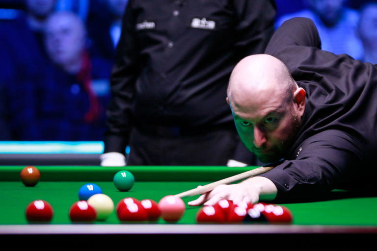 Matt Selt 'gutted' despite reaching Crucible as opponent makes ...