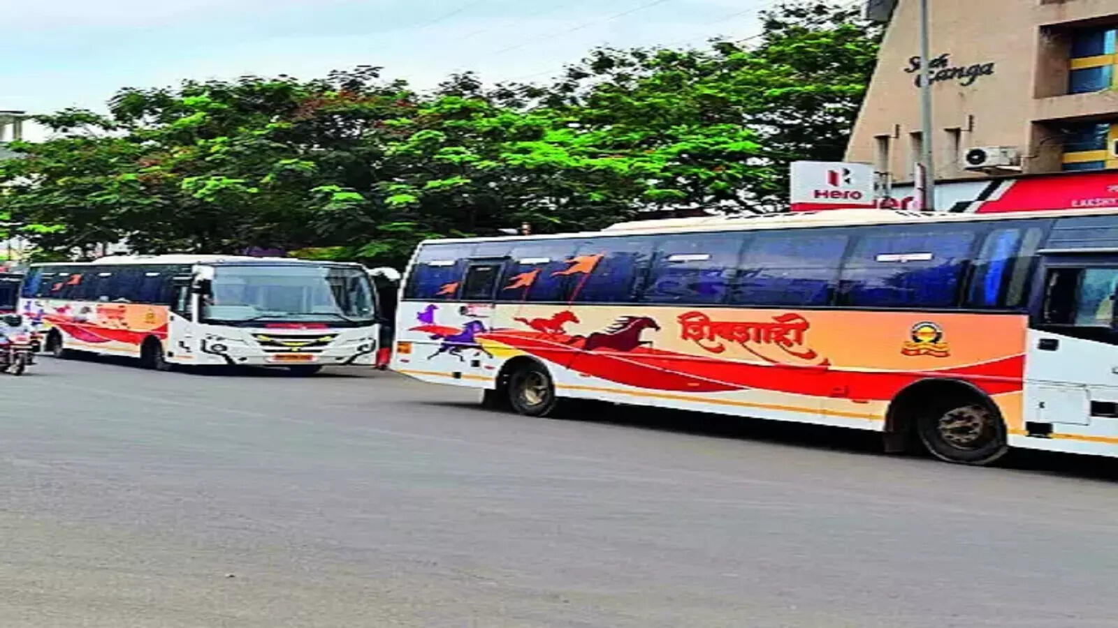 Shivshahi Bus: एसटीची शिवशाही कुणी बुडविली?