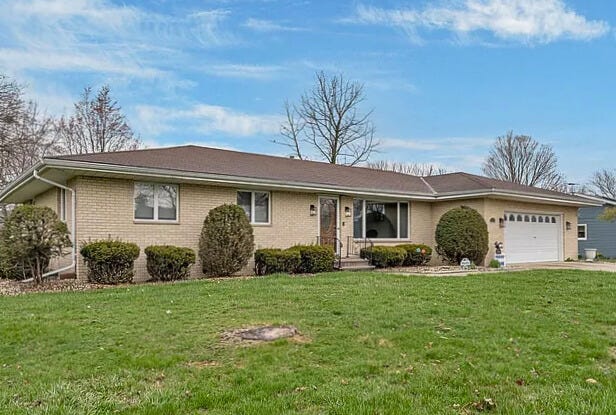 On the market: This Dwight, Illinois, home is on the market for $279,500