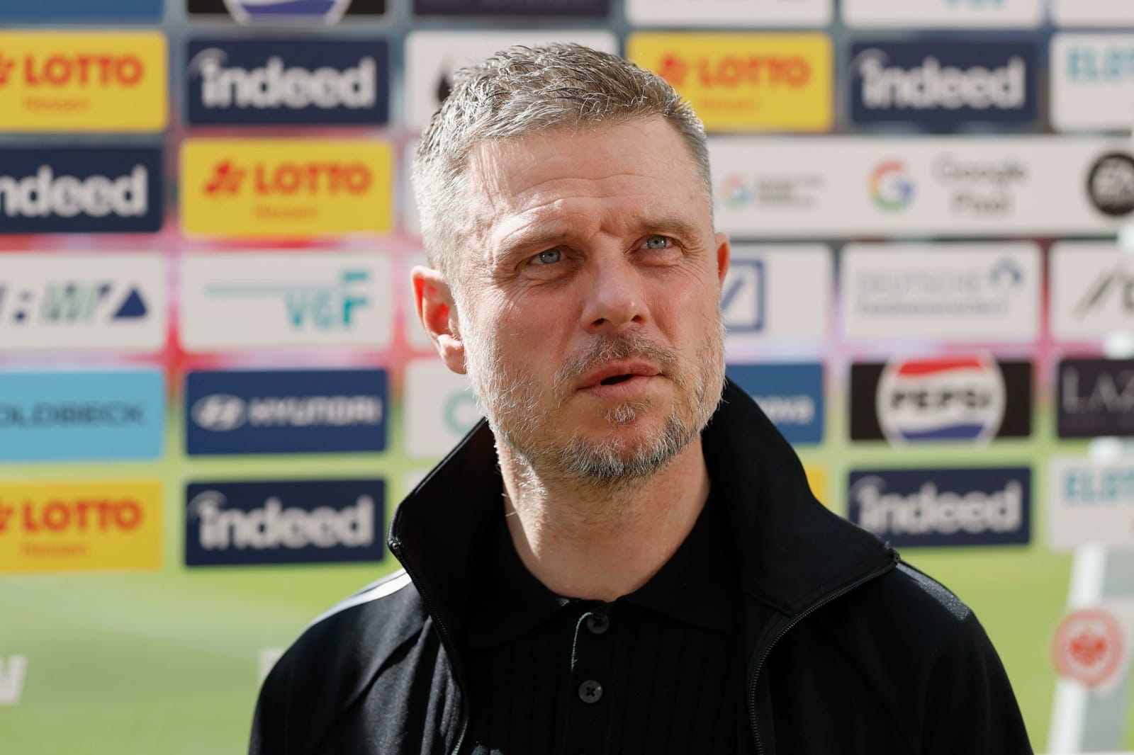 Bayern Munich women's coach Straus to leave in summer