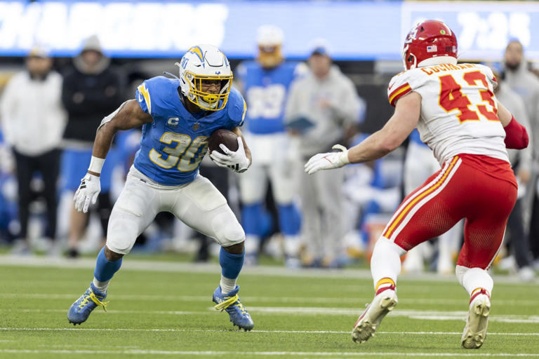 Jack Cochrane adjusts Chiefs’ contract