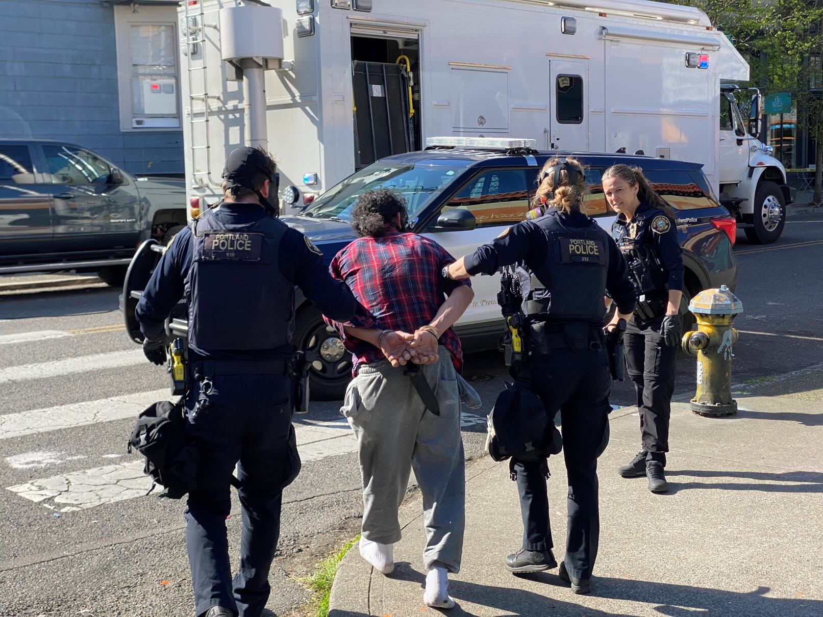 Police arrest man officers confronted Monday night in downtown Portland