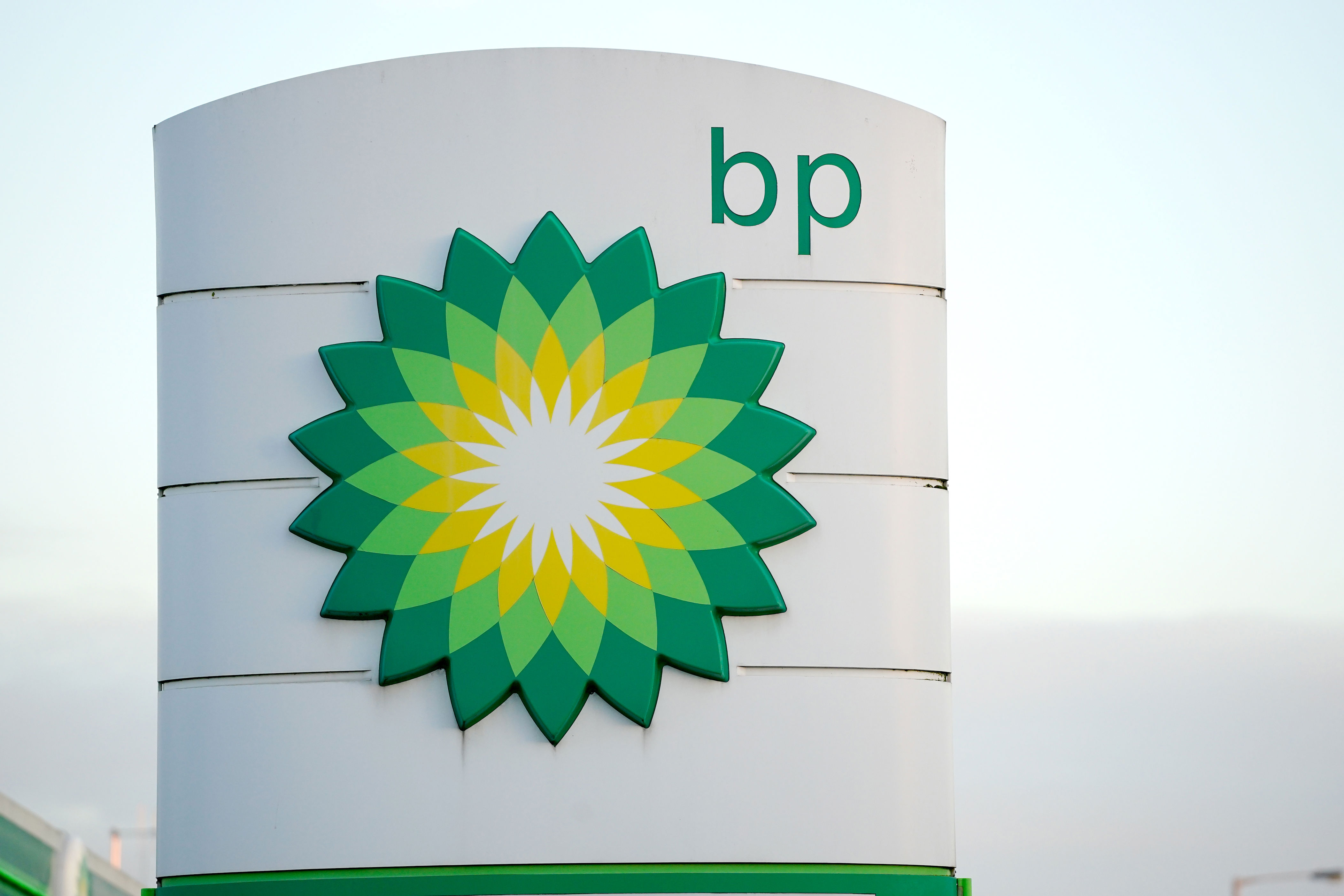 Major shareholder revolt against BP chairman amid climate clash
