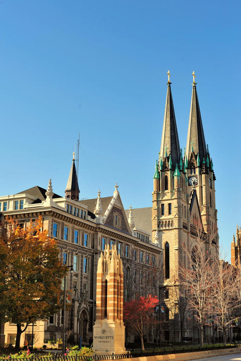 15 colleges with the best merit aid scholarships