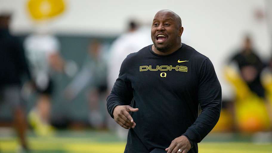 Oregon Suing Football Coach Carlos Locklyn After Joining Ohio State ...