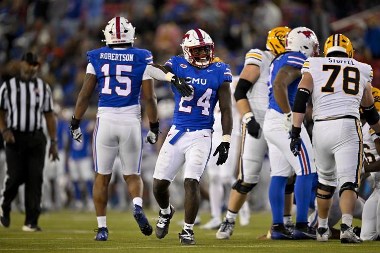 SMU linebacker enters college football transfer portal