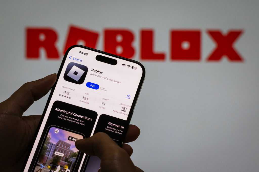 10-year-old girl kidnapped by man she met on Roblox, police say