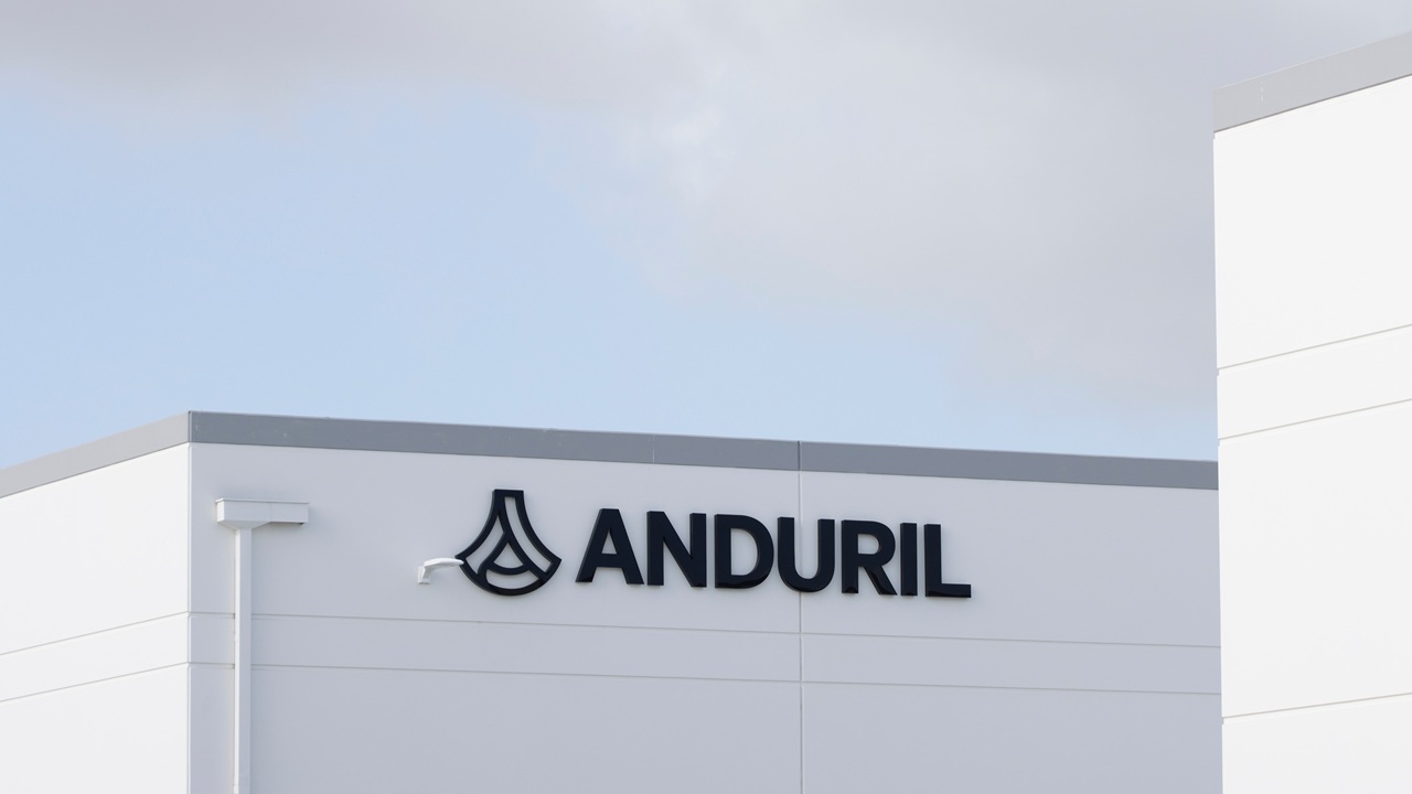 Anduril’s Roadrunner-M Drone Could Start a Revolution in Defense ...