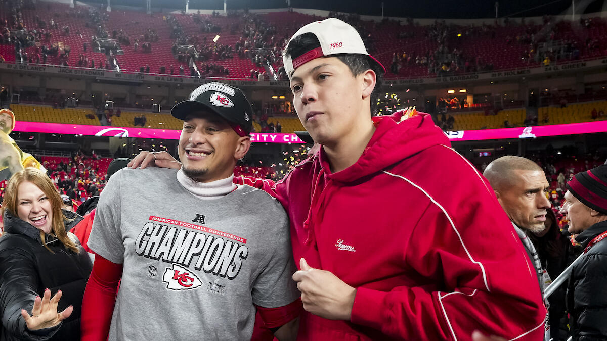 Jackson Mahomes' Relationship Announcement Goes Viral