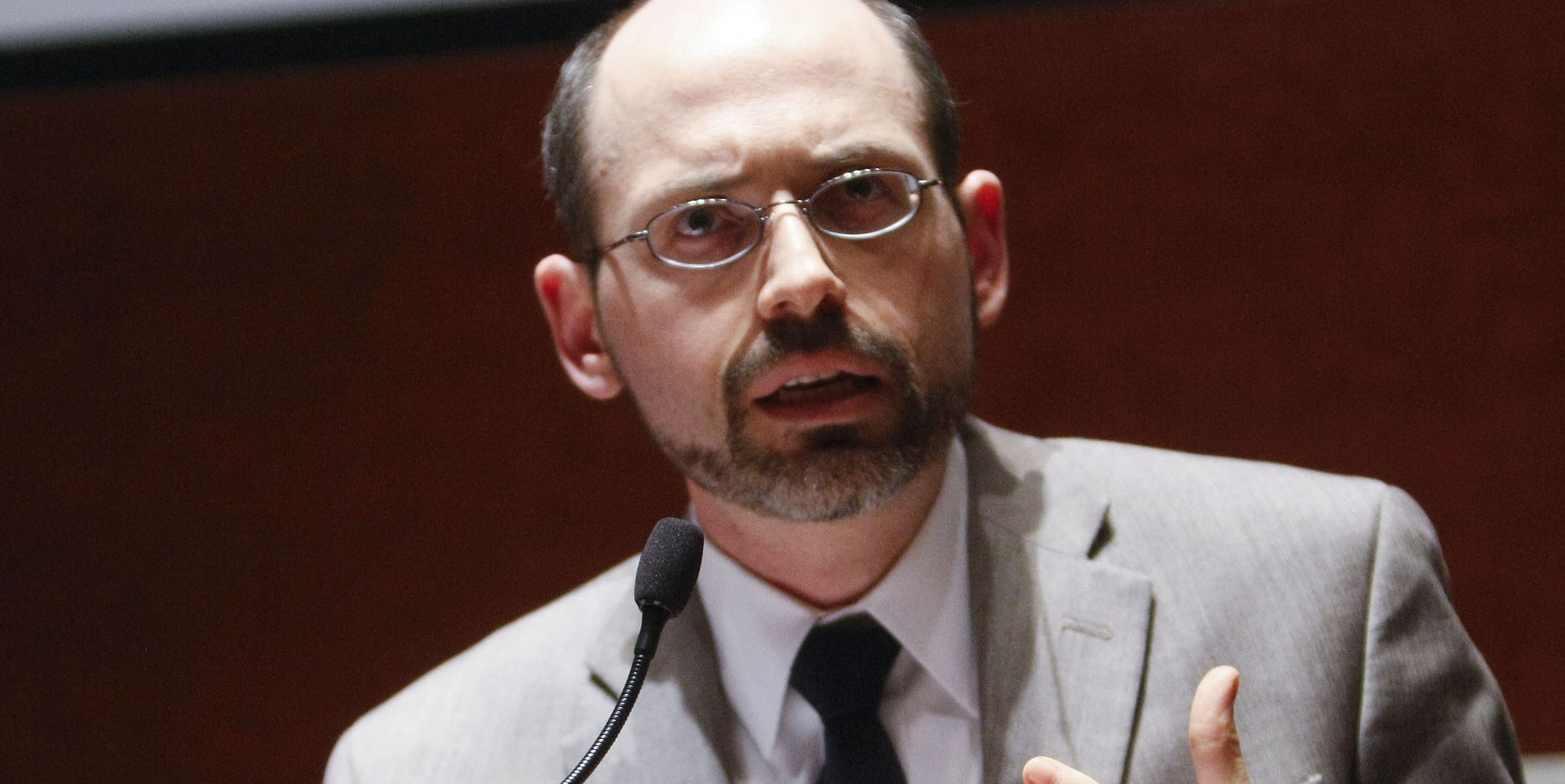 El doctor Michael Greger desvela el ingrediente de la longevidad: “Es ...