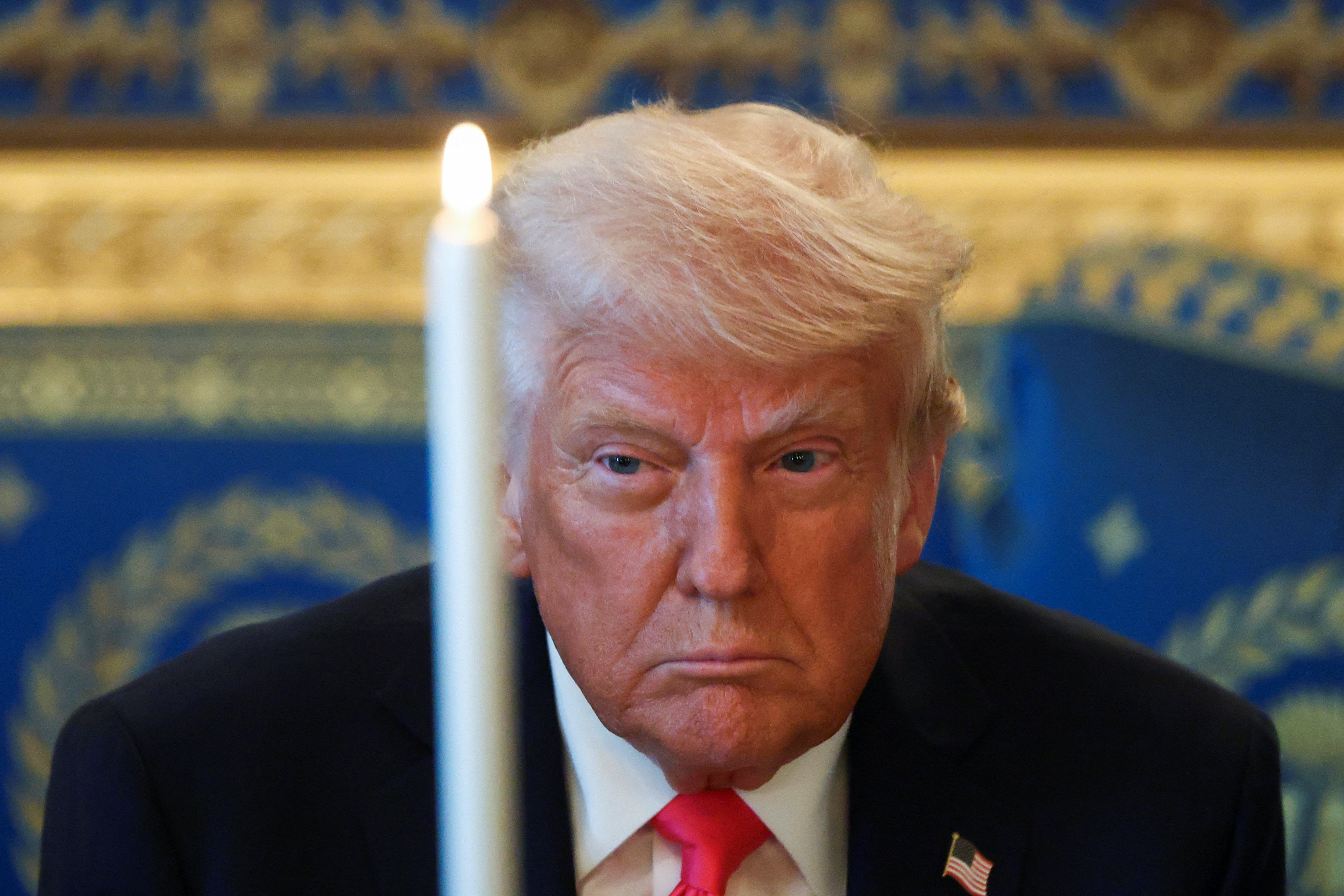 Credit card late fee cap scrapped as Trump admin sides with Wall Street ...