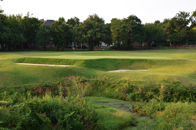 New six-hole golf course by Smyers, Craig & Coyne opens in Edmond, Oklahoma