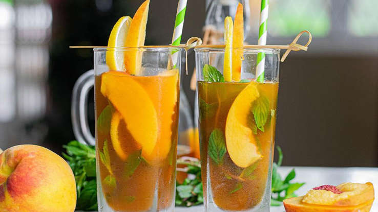 7 Fruit-Infused Iced Teas That Refresh Your Whole Day 7 Fruit-Infused Iced Teas That Refresh Your Whole Day