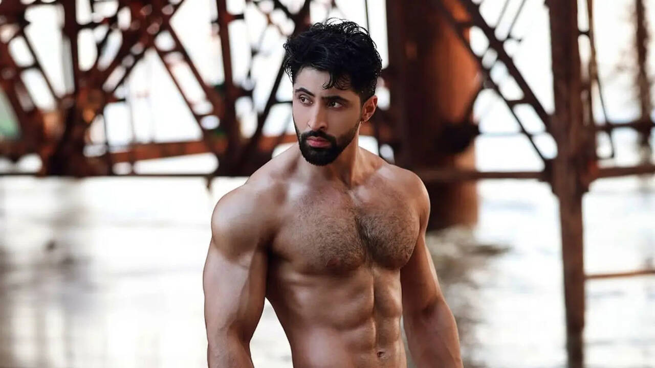 Imran Nazir Khan EXPOSES Sunny Leone’s Real Man Unleashed Maker: Asked Me To Compromise, Show Is ...