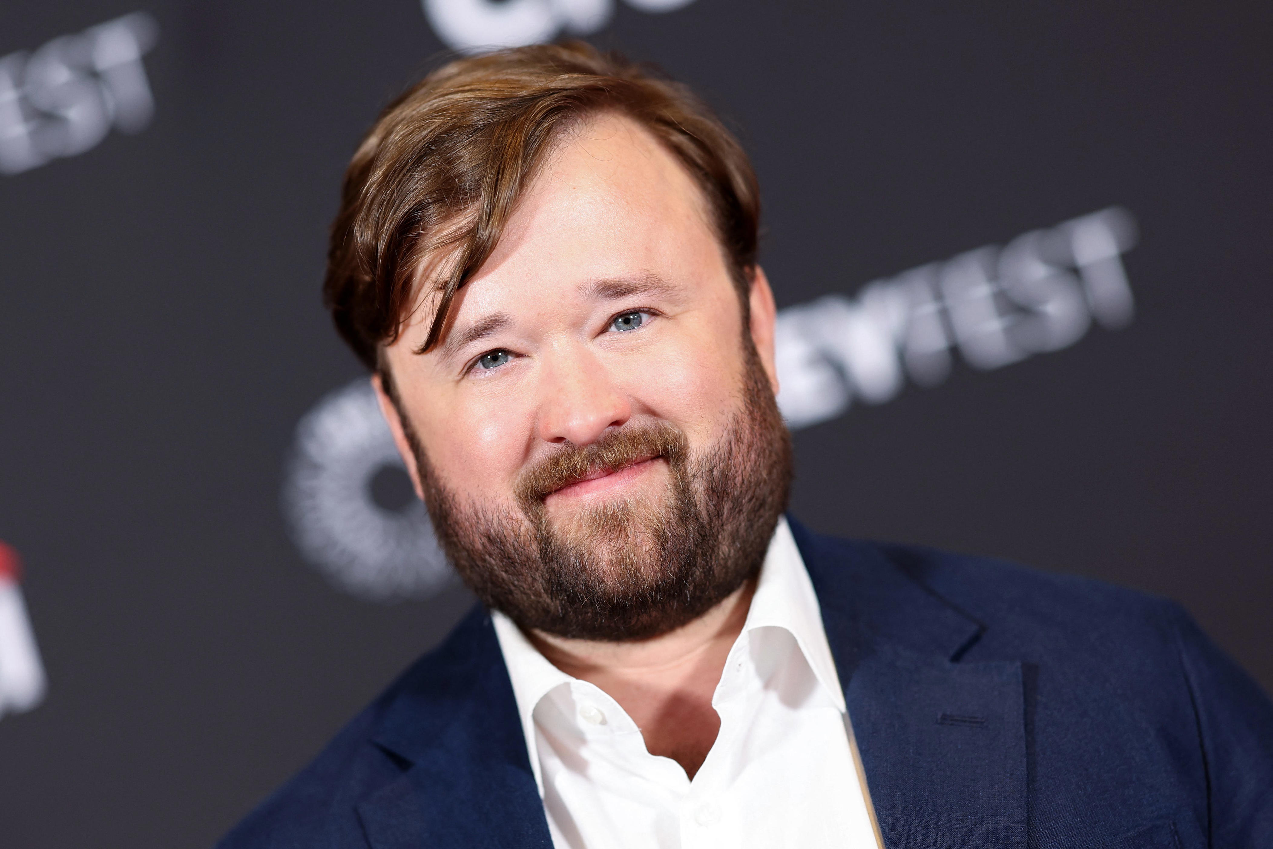 Haley Joel Osment arrested at ski resort on public intoxication, drug ...