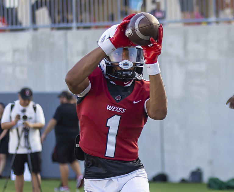 UNC football secures four-star transfer receiver from Deion Sanders ...