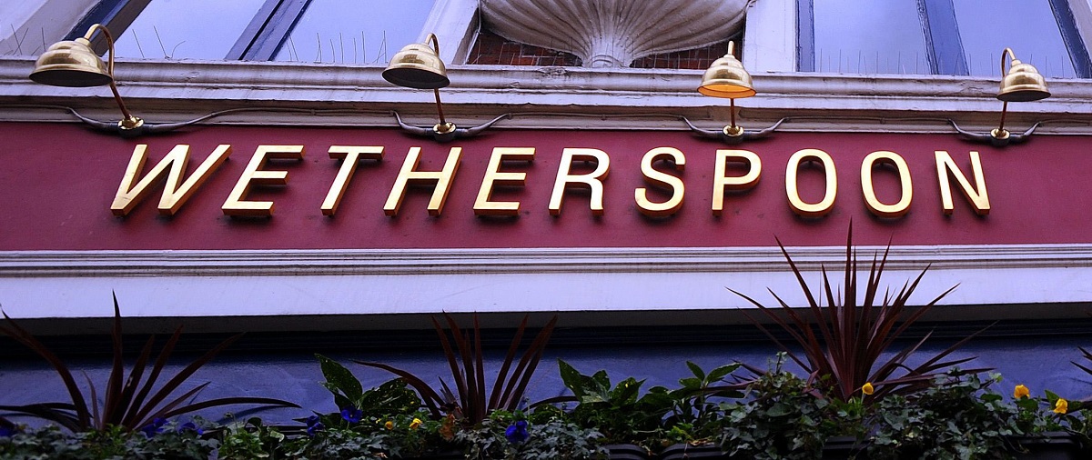 Wetherspoons Easter 2025 opening hours: What time are pubs are open on ...