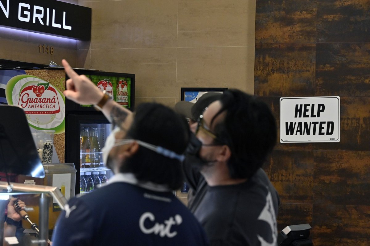 Weekly initial U.S. jobless claims fall 9,000 to 215,000