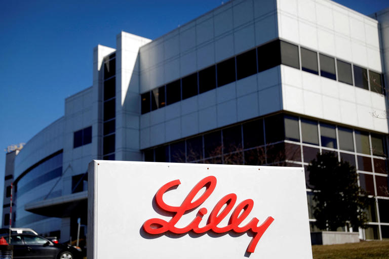 Eli Lilly announces trial results of new weight loss, diabetes pill ...