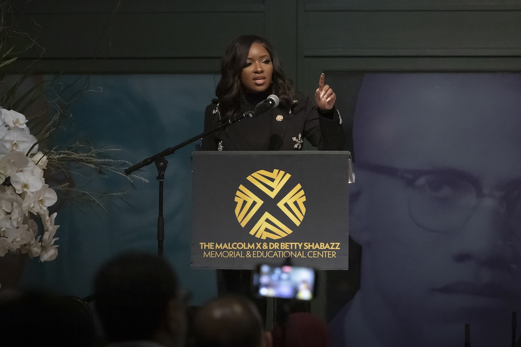 'Just Dumb Don?': Jasmine Crockett Says She Will Accept Trump's ...