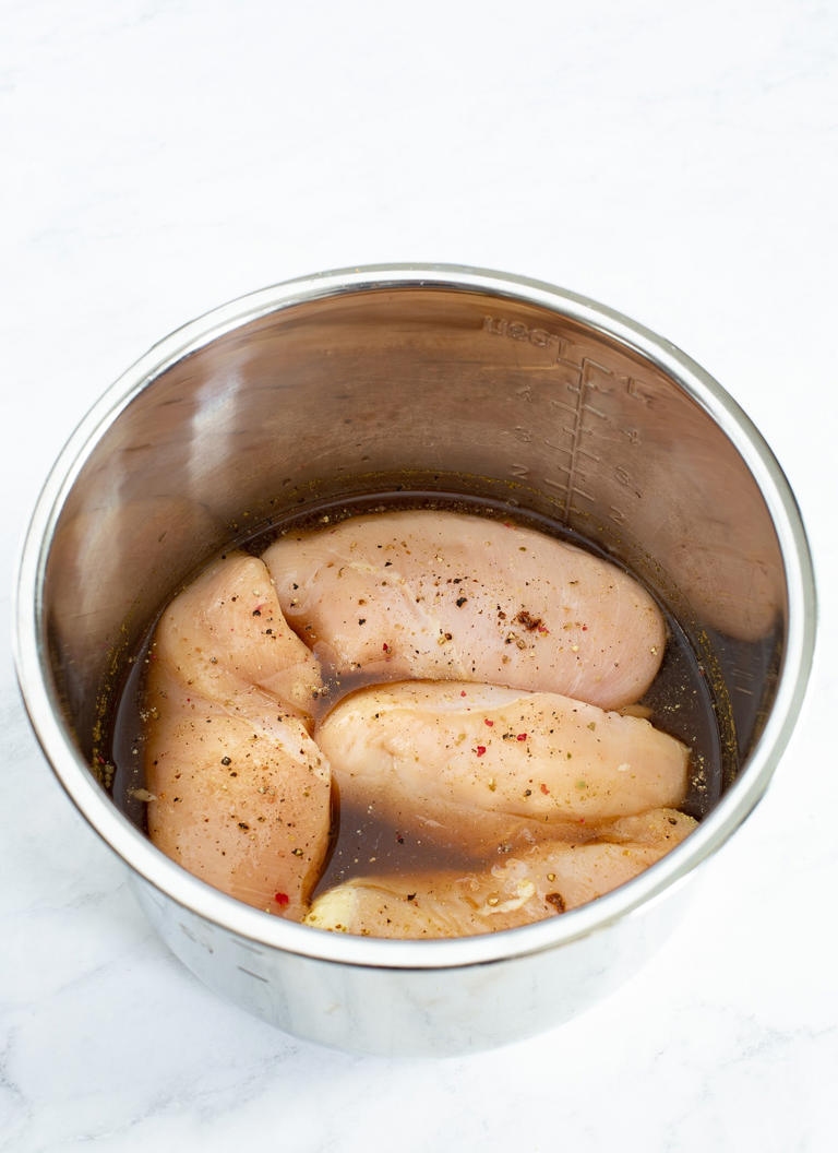 Juicy Instant Pot Shredded Chicken