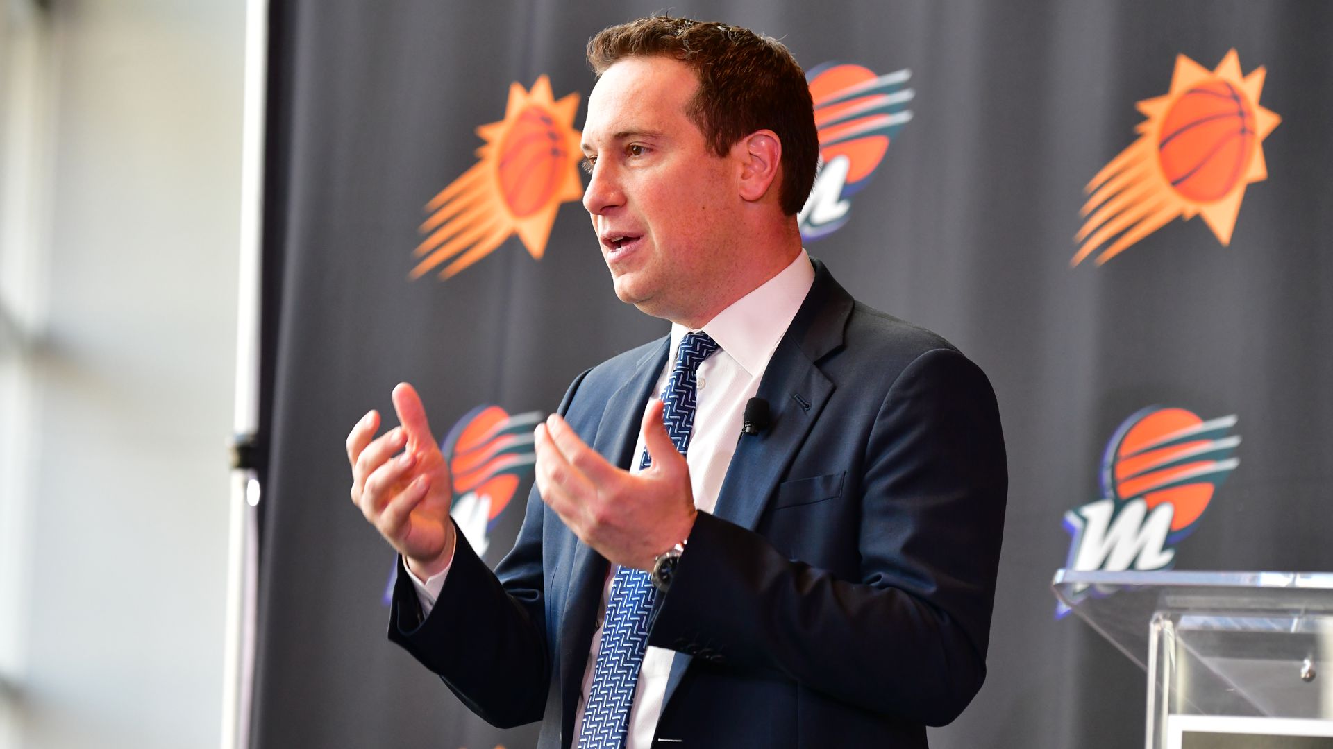 Phoenix Suns owner calls season “embarrassing”, signals big changes ahead