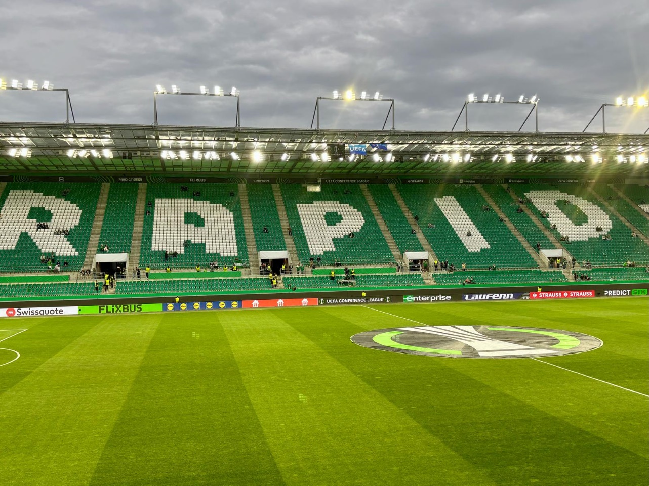 Die SK Rapid-Startelf für das Conference League-Rückspiel gegen FK ...