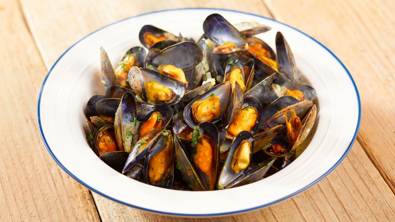 10 Irresistibly Delicious Shellfish Recipes to Cook at Home