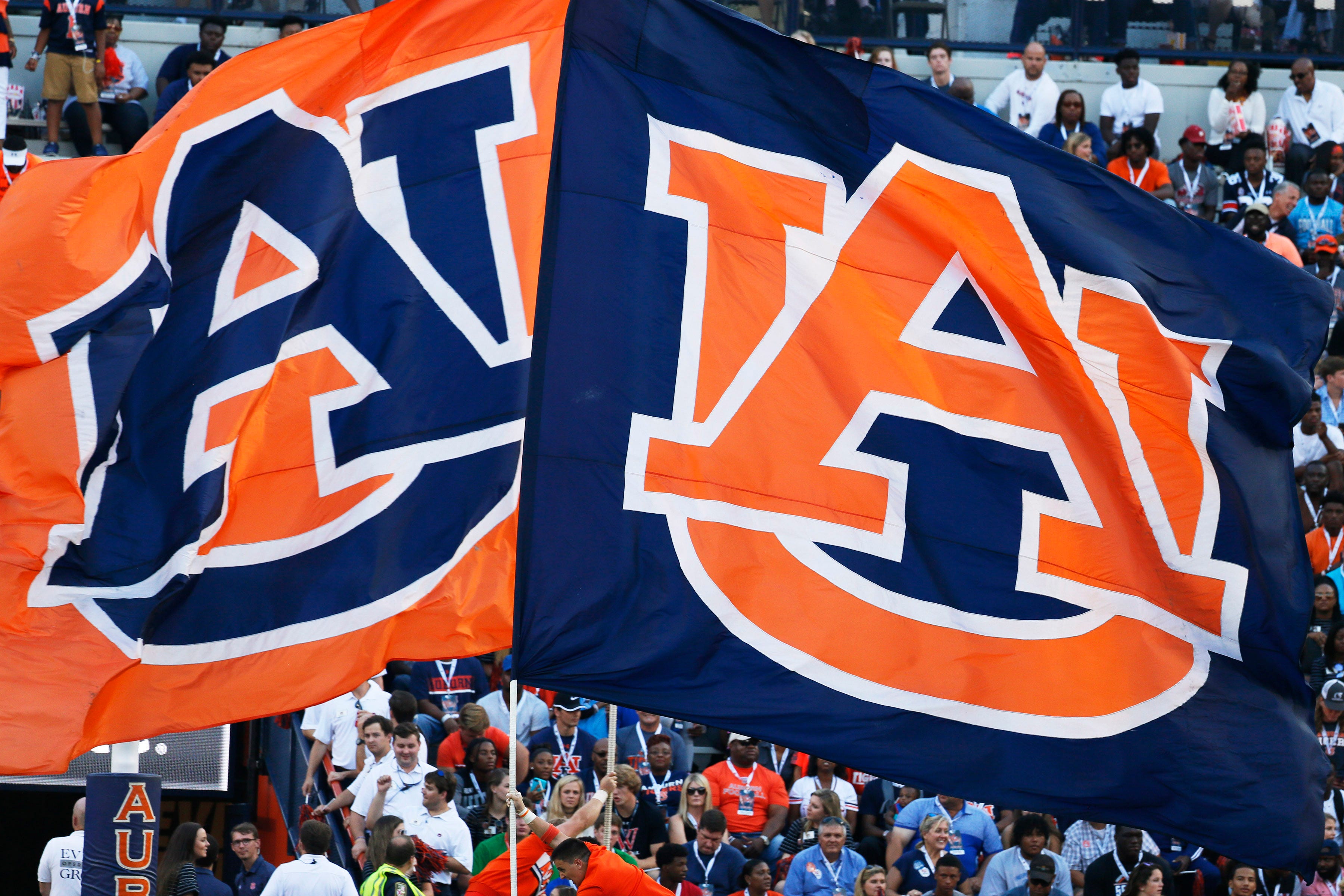 Auburn's Jordan-Hare Stadium, Neville Arena add lighting effects for ...