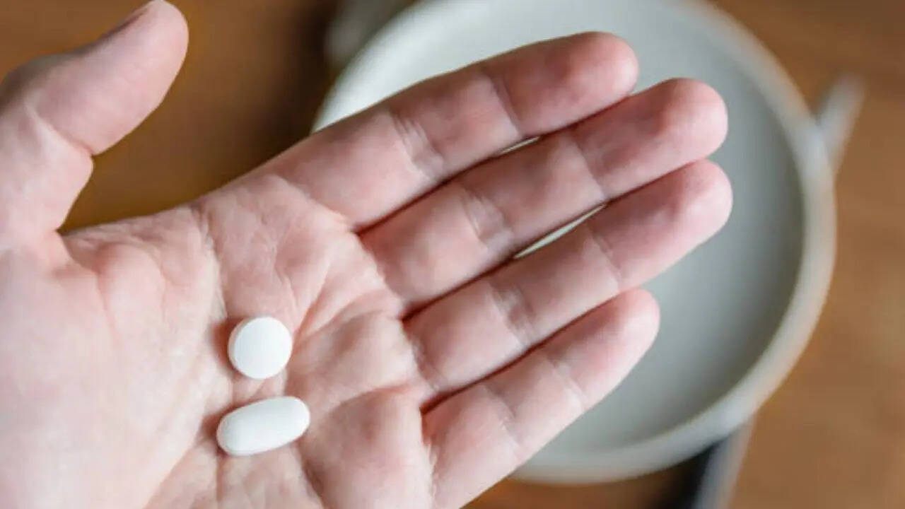 US-Based Gastroenterologist Compares Dolo-650 To Candy—Is India ...