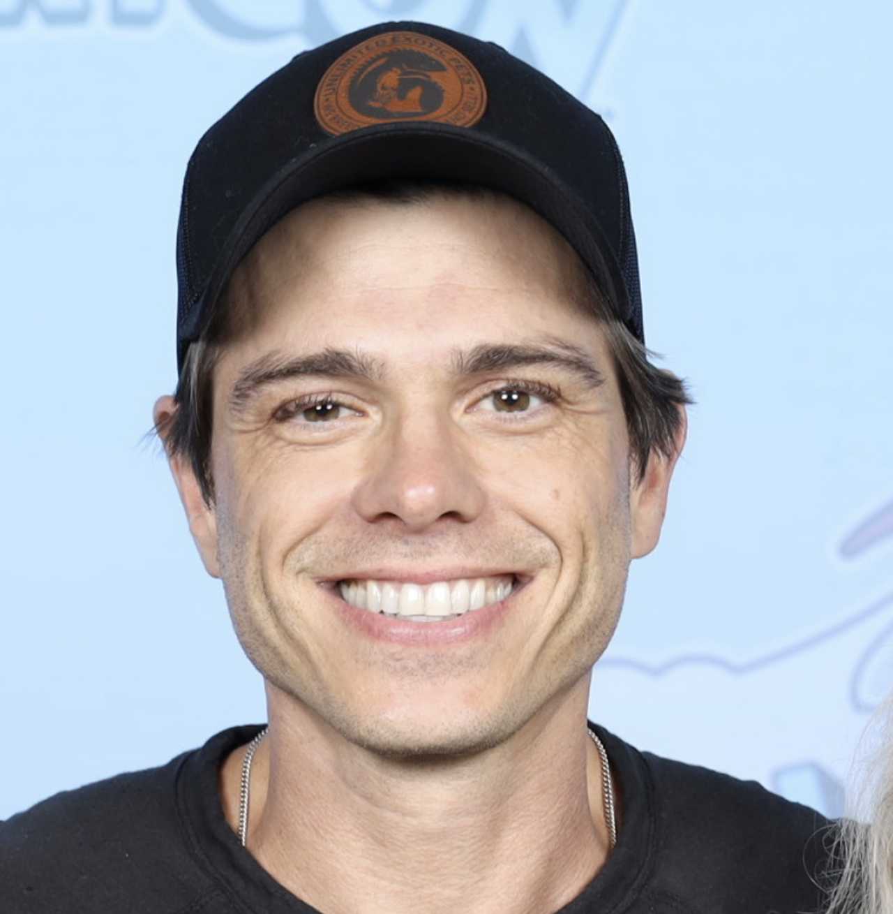 Matthew Lawrence Stuns As Paparazzo On 'The Masked Singer' Finale Reveal