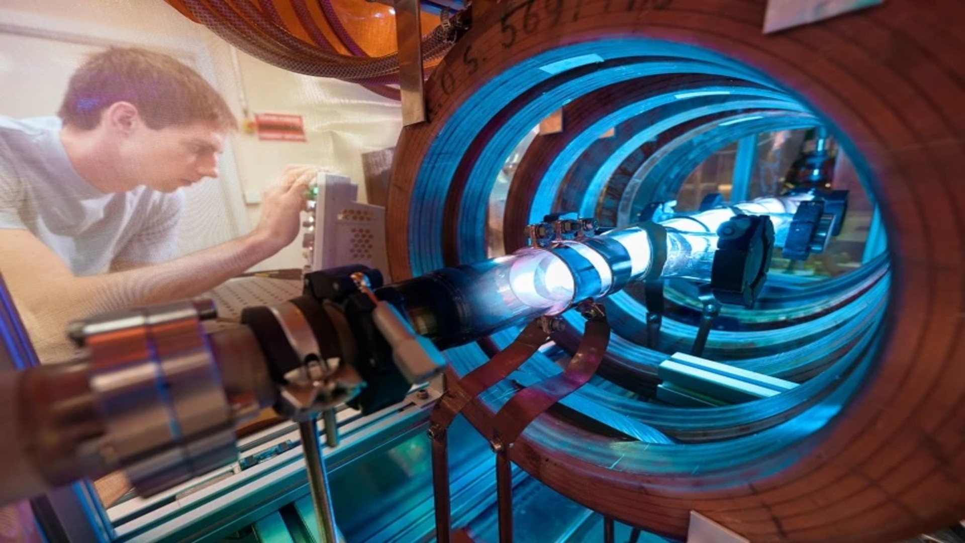 99% smaller particle colliders could be possible with 50-year-old ...