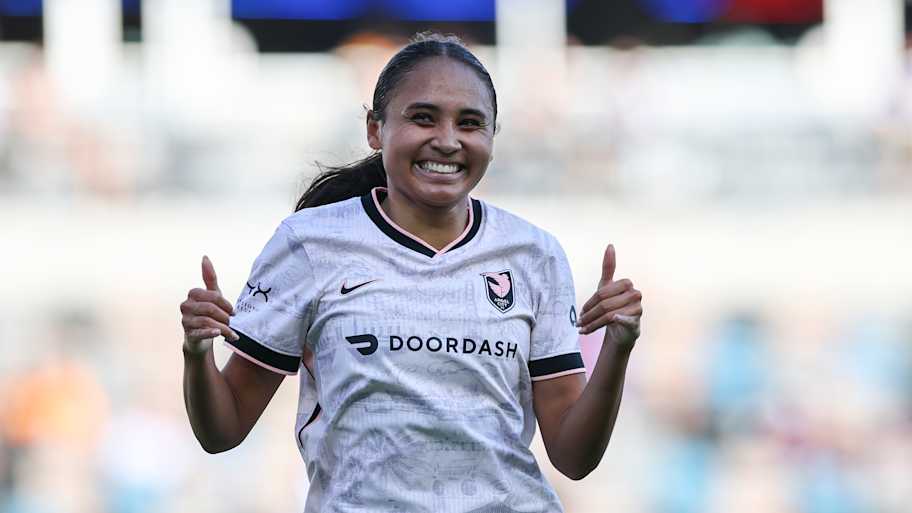 Is Alyssa Thompson on pace to be the next NWSL star?