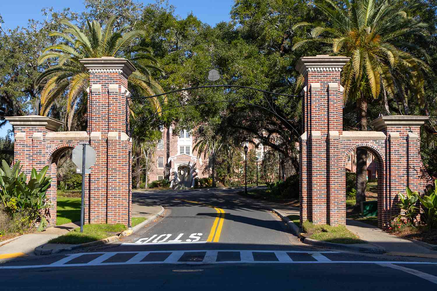 Active Shooter at FSU, 4 Hospitalized as Students Shelter in Place: Report