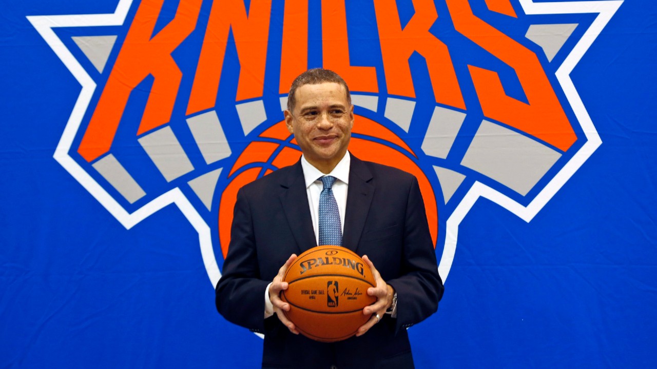 Reports: Kings hiring former Knicks executive Scott Perry as GM