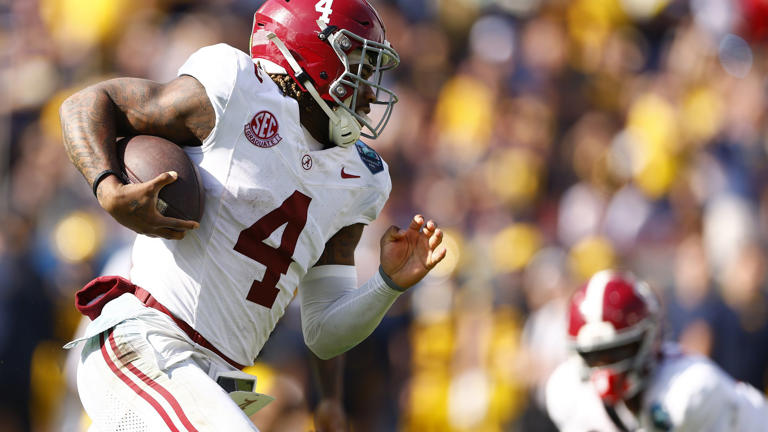 Raiders draft: Fans on board Jalen Milroe