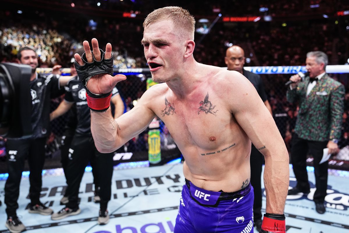 VÍDEO: Confira o encontro entre Ian Garry e Belal Muhammad nos ...