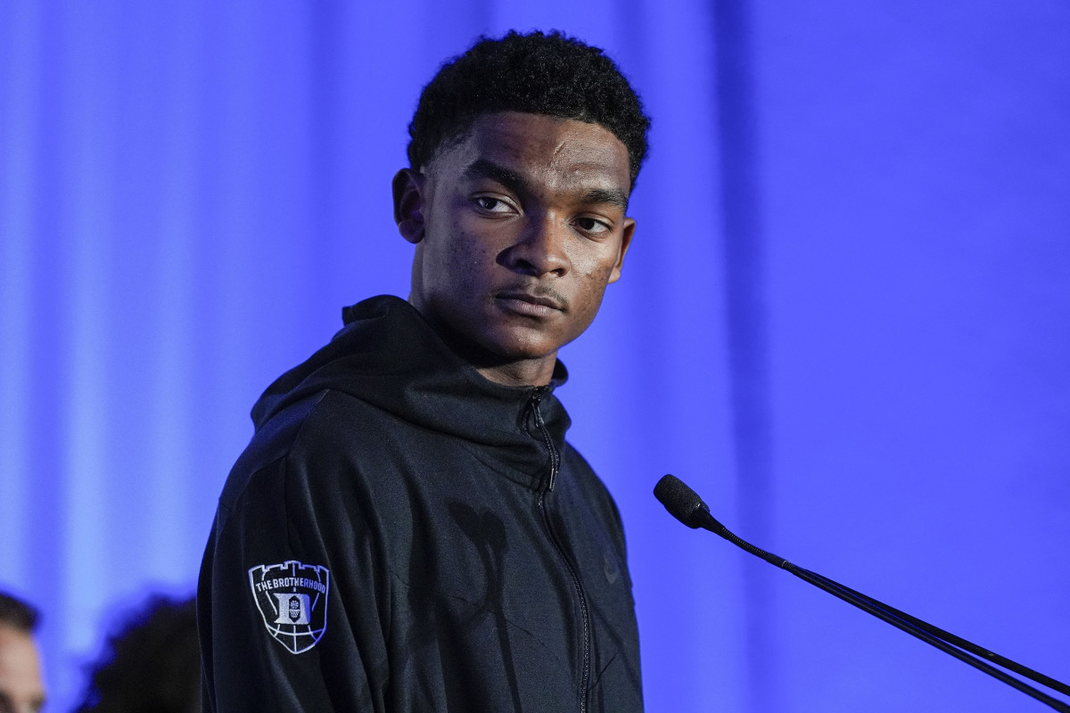 NCAA Sends Message About Duke After Caleb Foster News.