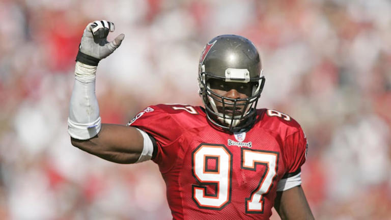 Buccaneers Super Bowl Champion to announce team draft picks on Day 2 of ...