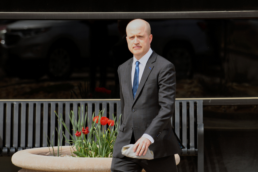 Colorado man convicted of killing his wife after posing as her ex ...