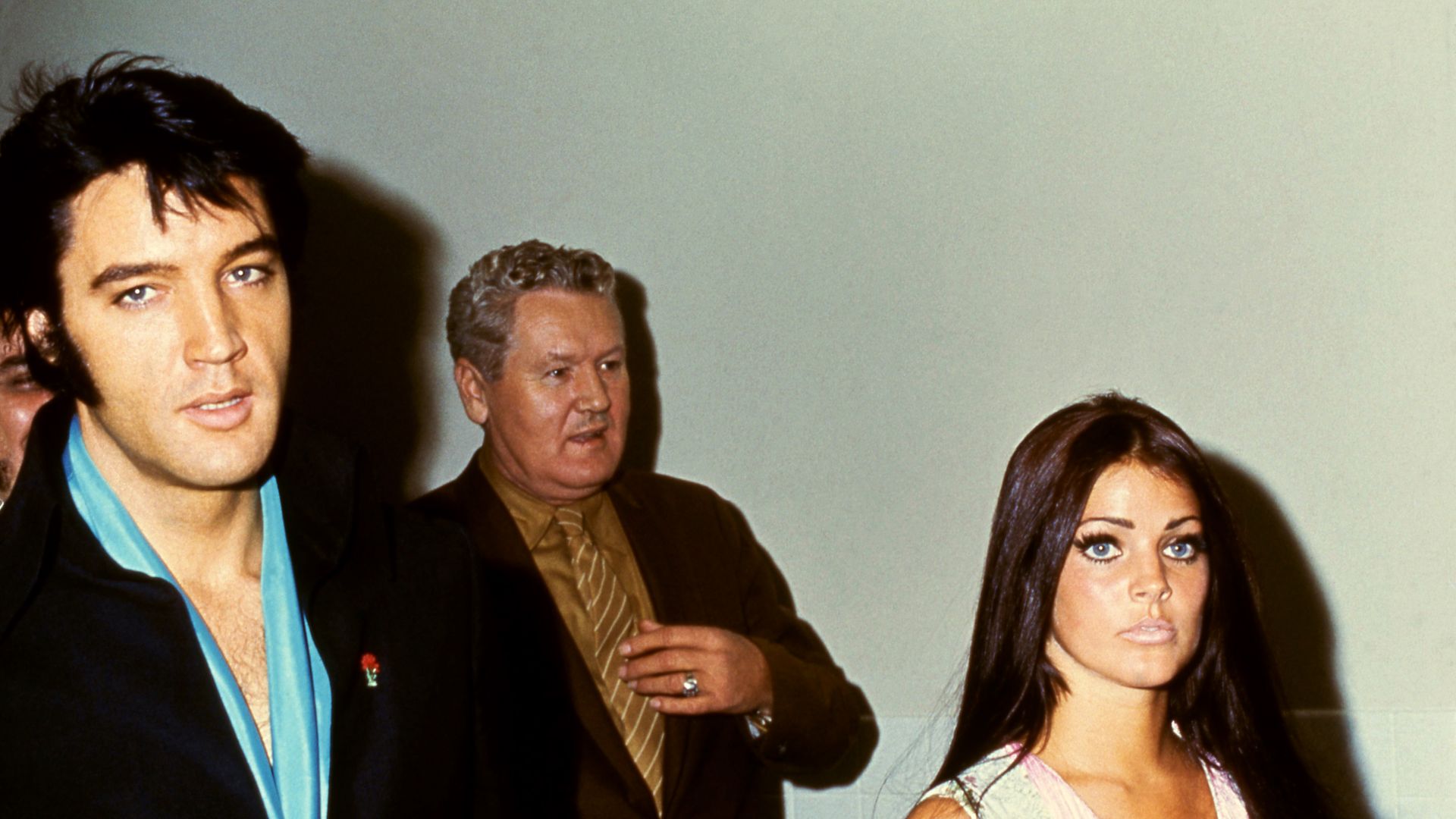 Elvis Presley's very surprising net worth when he died at 42 — and how ...