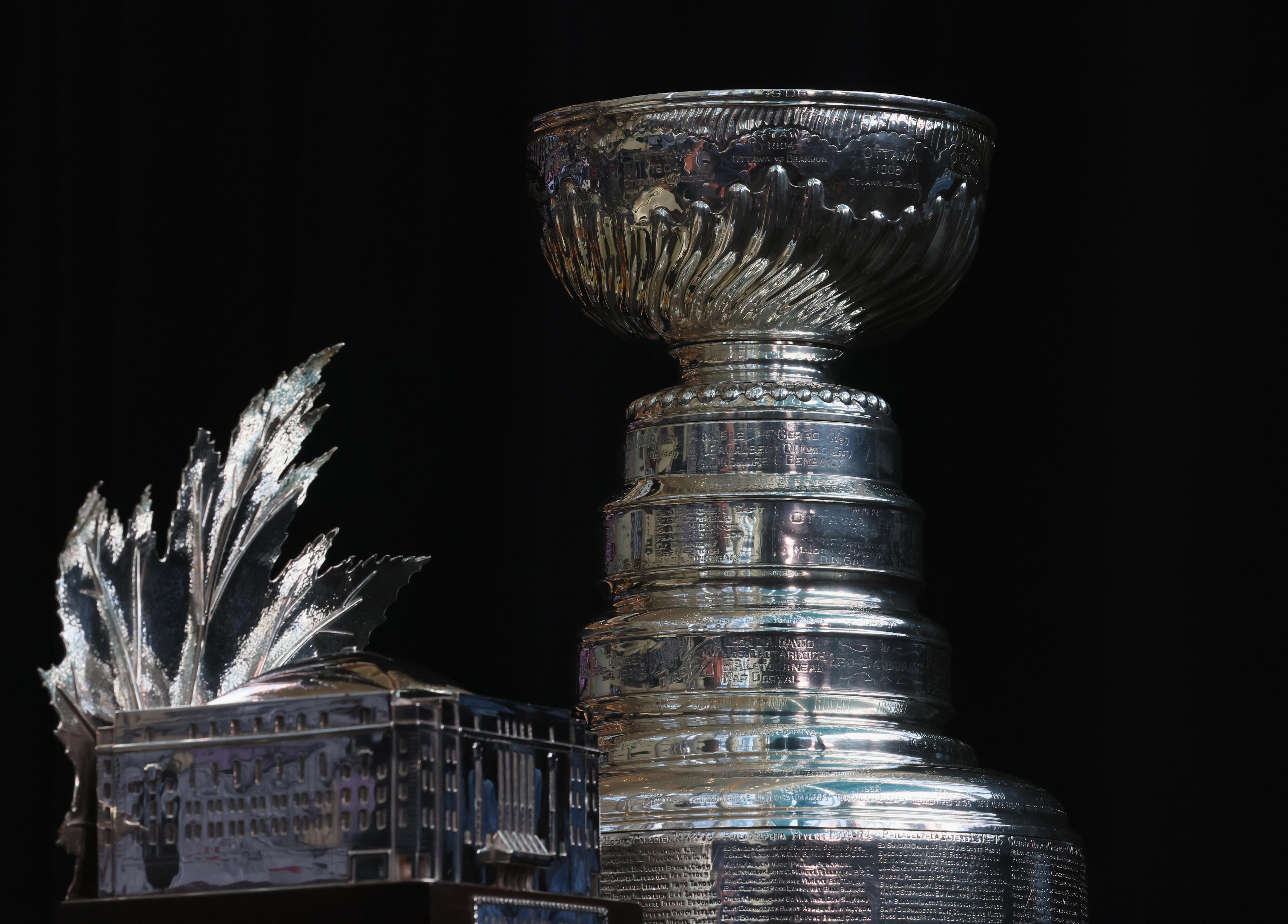NHL playoff bracket: 2025 schedule, times, scores, TV for conference finals