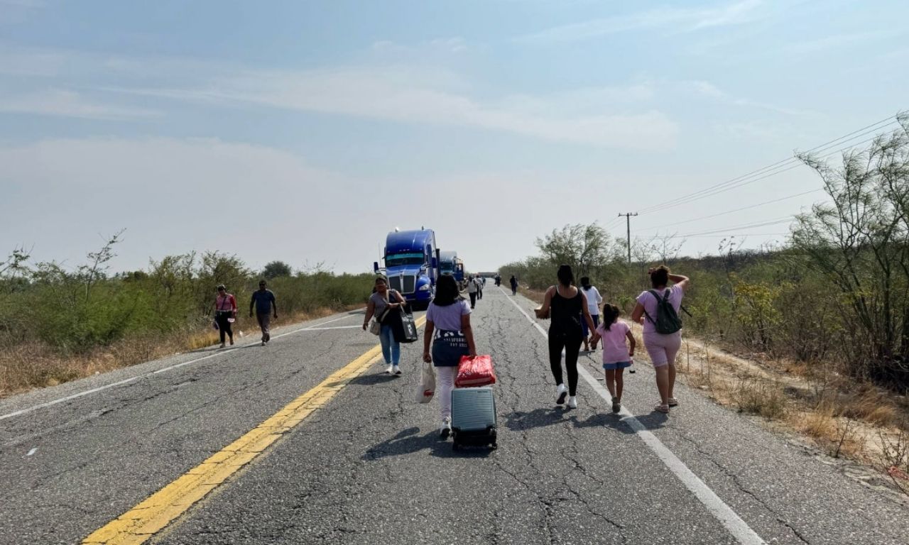 Bloquean Carretera Federal Juchitán-Tehuantepec